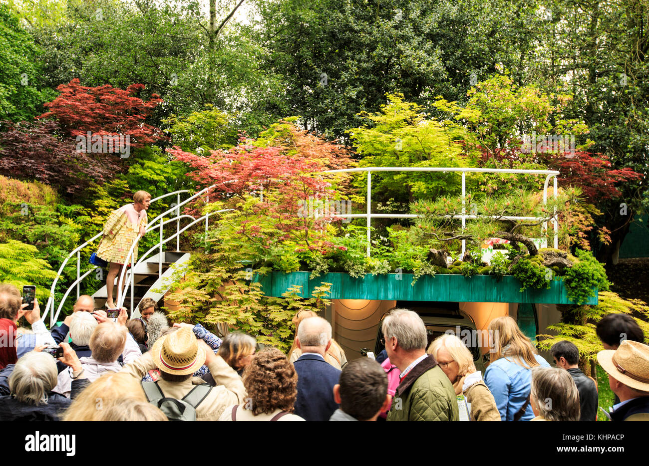 Grayson perry at chelsea flower show hi-res stock photography and ...