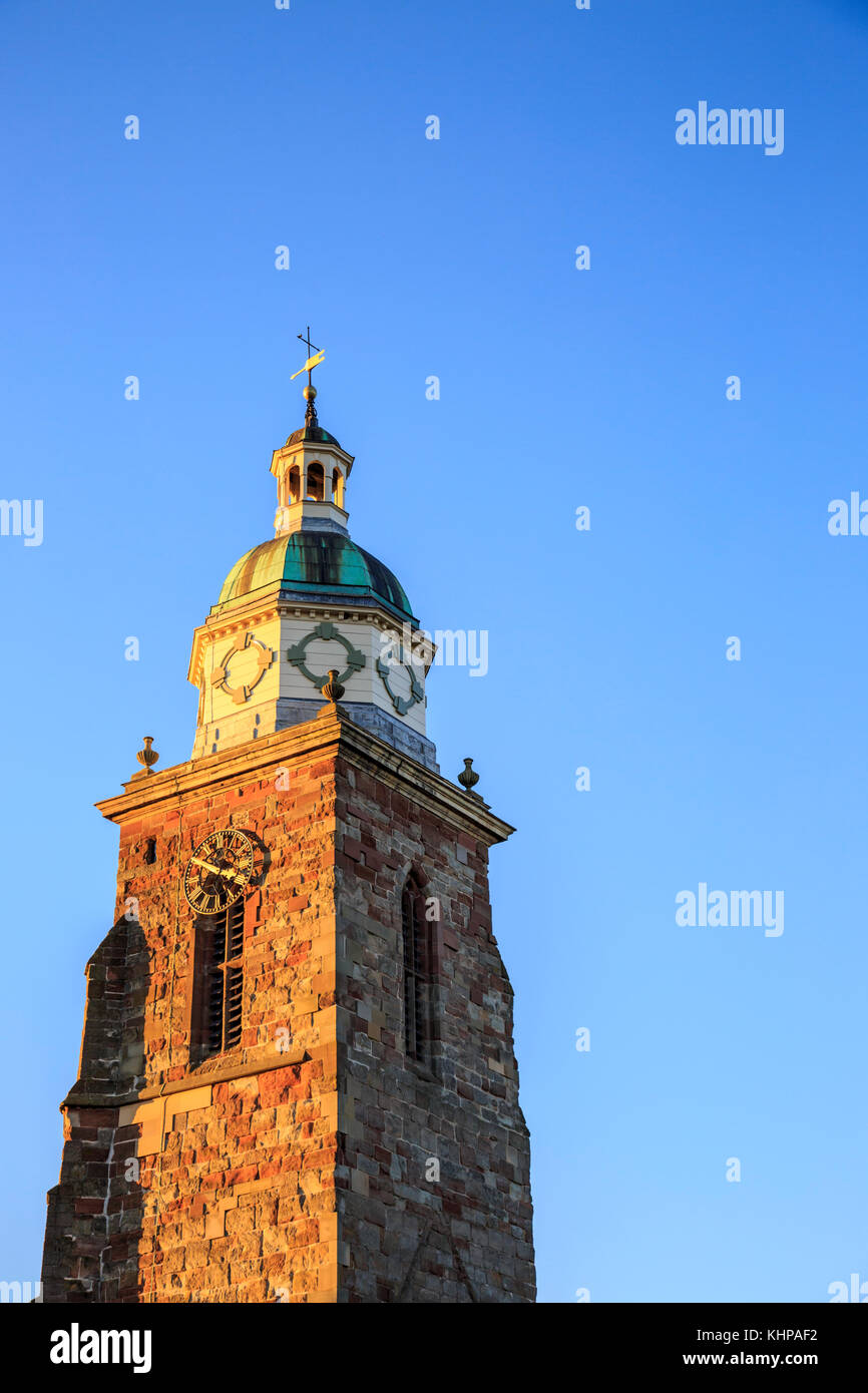 The old Pepper Pot church tower at Upton on Severn, Worcestershire ...