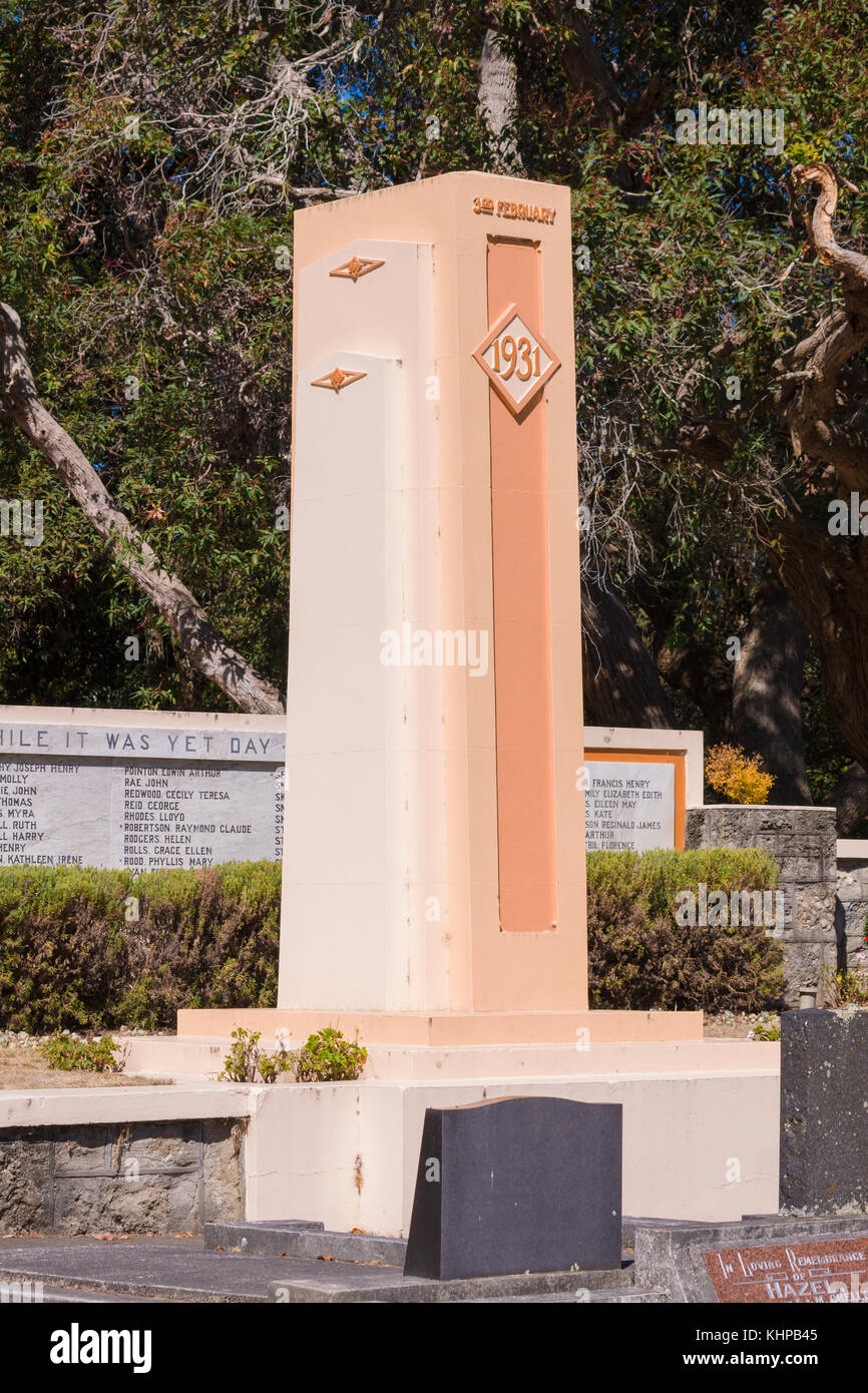 The Napier Earthquake Memorial in Park Island cemetery commemorating ...