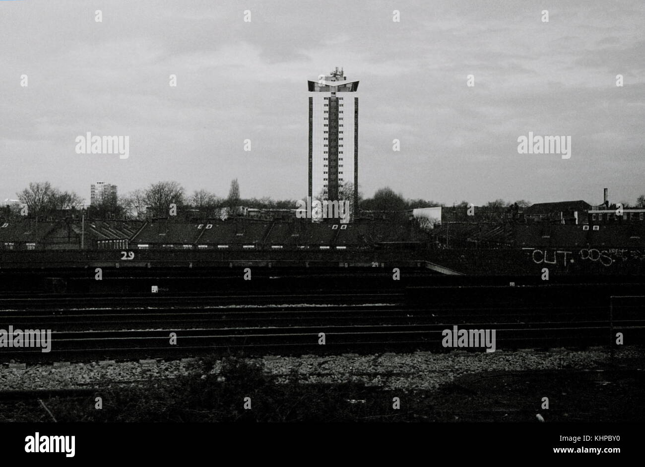 Hazards of tower block life hi-res stock photography and images - Alamy