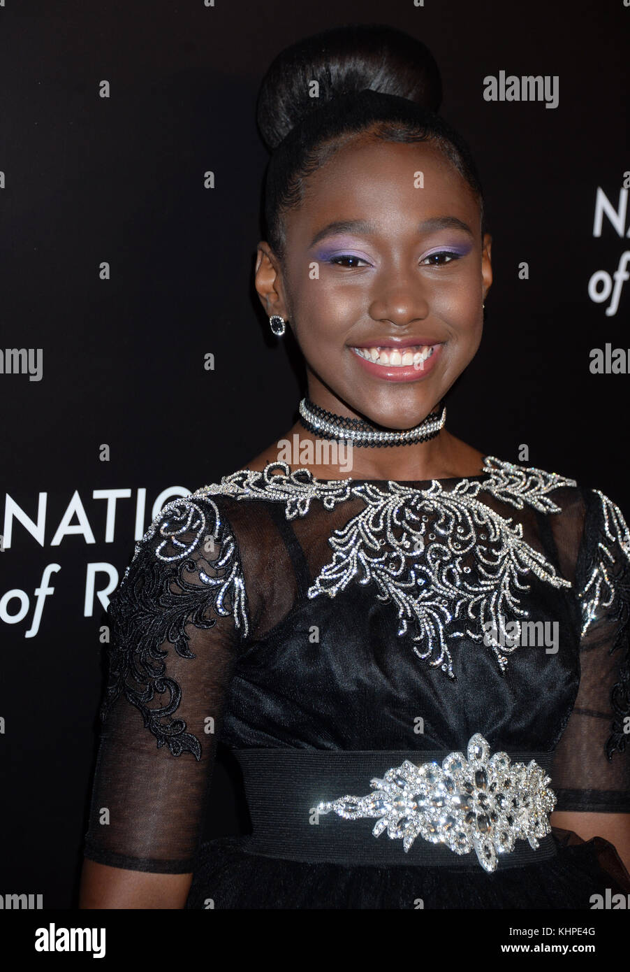 NEW YORK, NY - JANUARY 04: Actor Royalty Hightower attends the 2016 ...