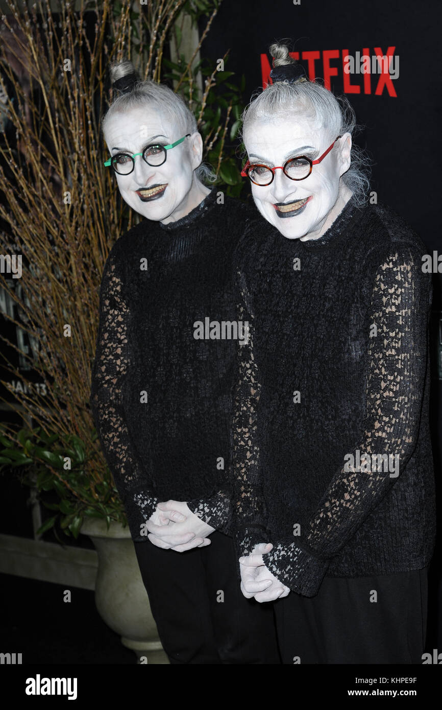 NEW YORK, NY - JANUARY 11: Jackie Robbins, Joyce Robbins attends ...