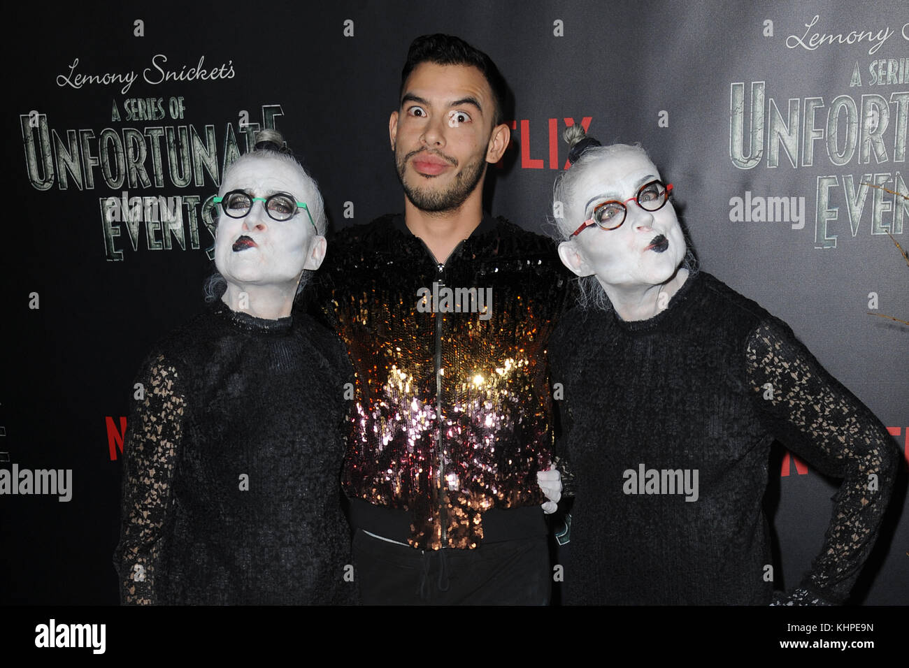 NEW YORK, NY - JANUARY 11: Jackie Robbins, Joyce Robbins attends ...