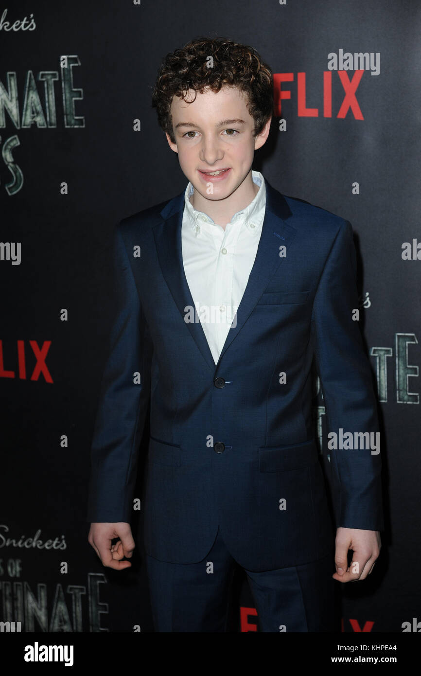 Louis hynes hi-res stock photography and images - Alamy