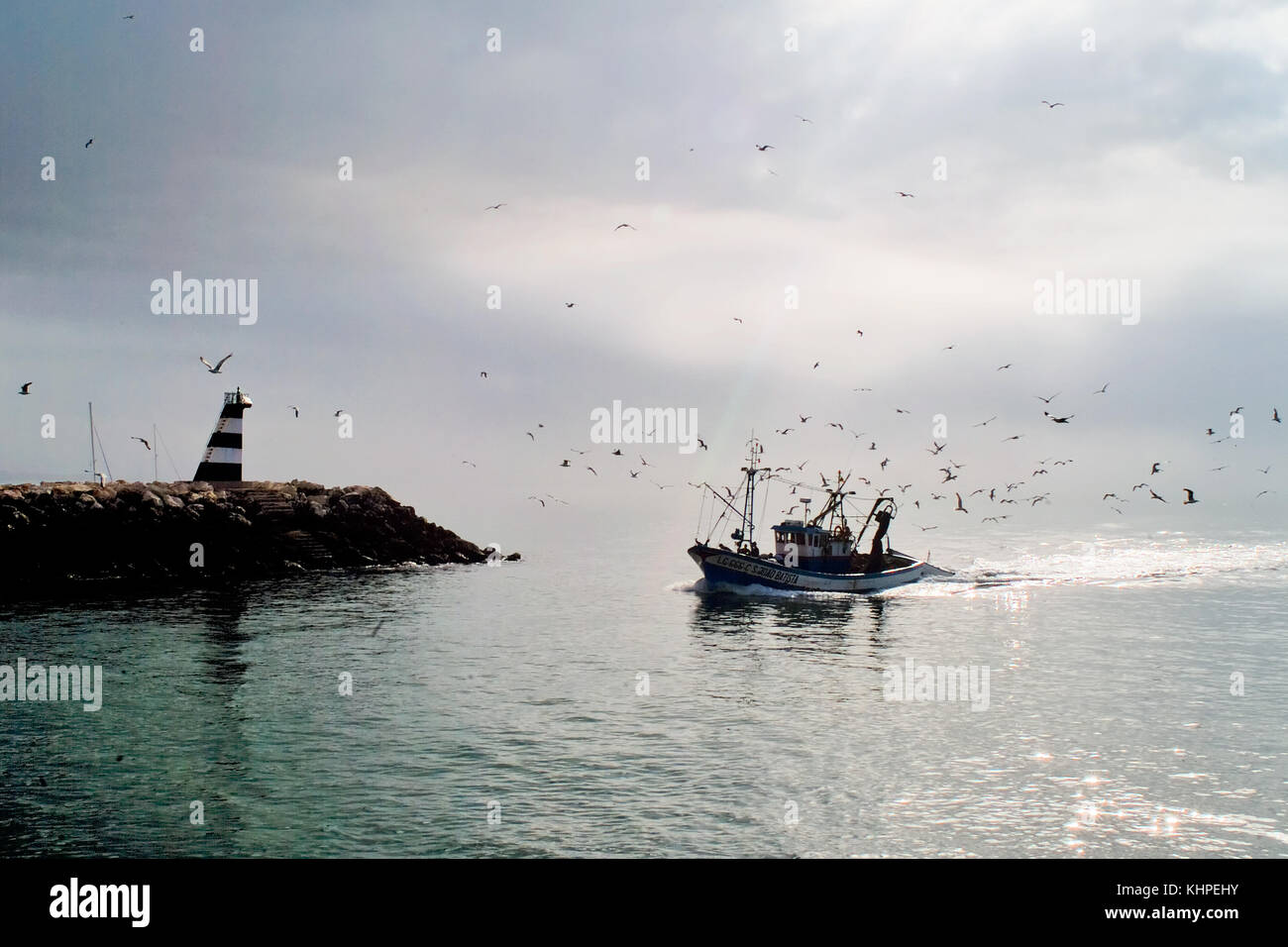 LAGOS, PORTUGAL – june 29,2003 : return of fishing boats Stock Photo ...