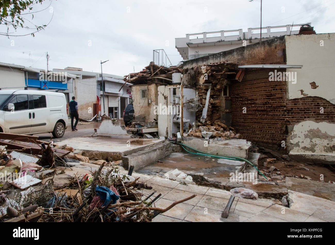 Mandra, Greece. 18th Nov, 2017. The city of Mandra after the flood. A ...