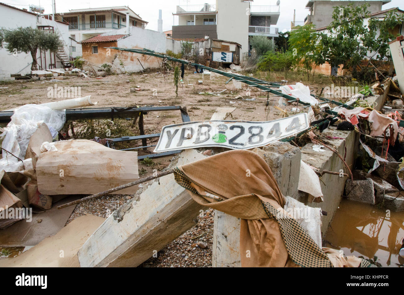 Mandra, Greece. 18th Nov, 2017. A flash flood in near the city of ...