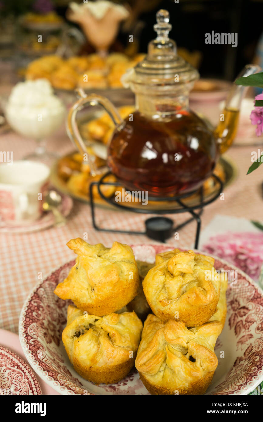 British teapot High Resolution Stock Photography and Images - Alamy