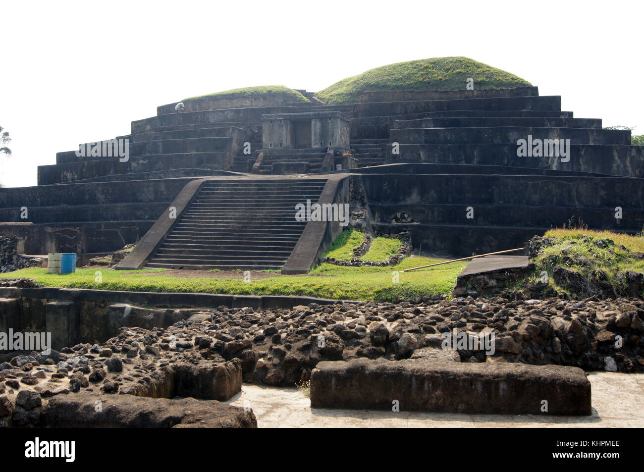 Tazumal ruins hi-res stock photography and images - Alamy