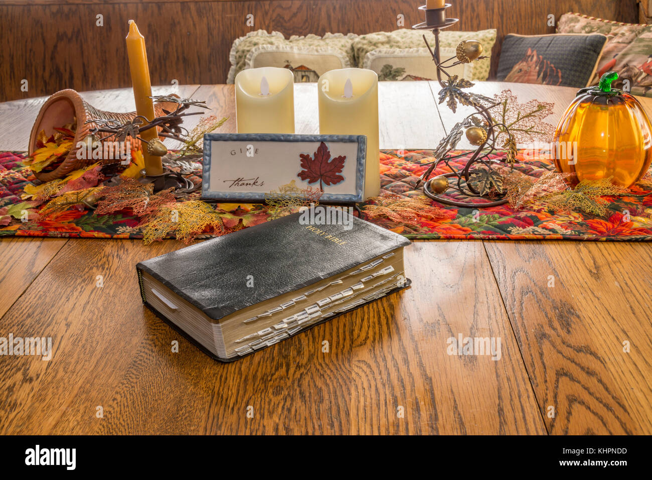 American holiday decorations with Bible for Thanksgiving Stock Photo ...