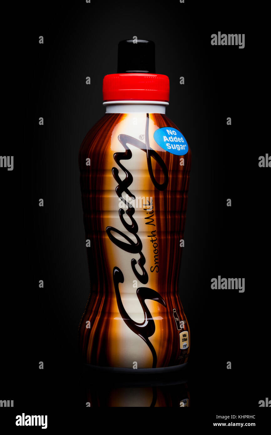 Galaxy chocolate logo hi-res stock photography and images - Alamy