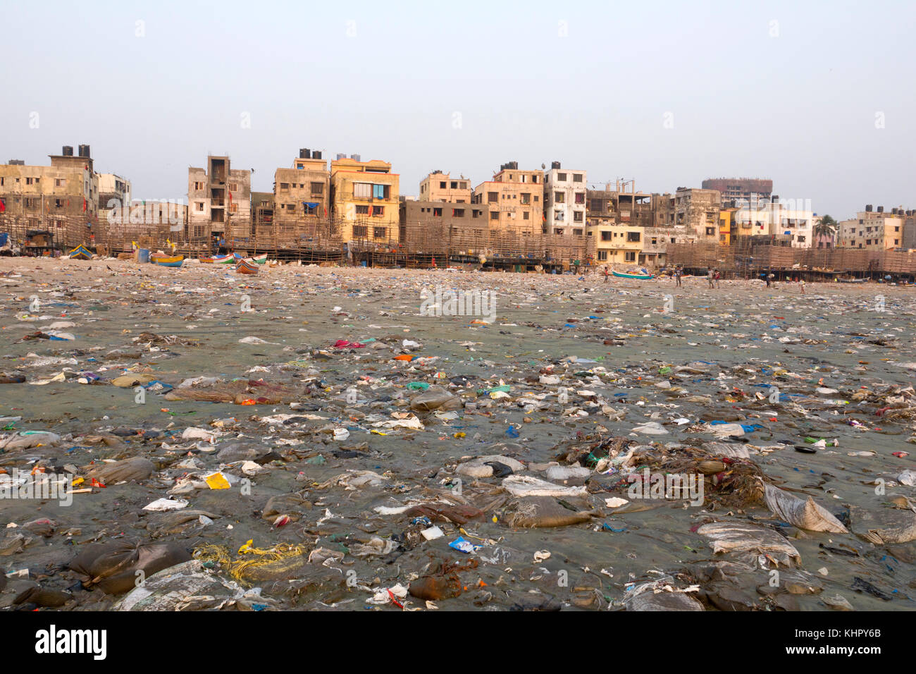 Plastic river india hi-res stock photography and images - Alamy
