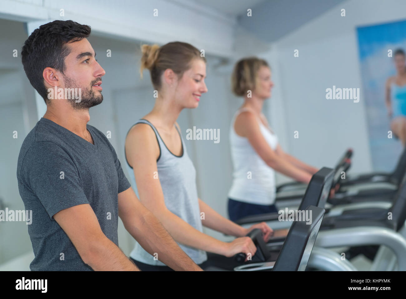 Fitness profile treadmill woman hi-res stock photography and images - Alamy