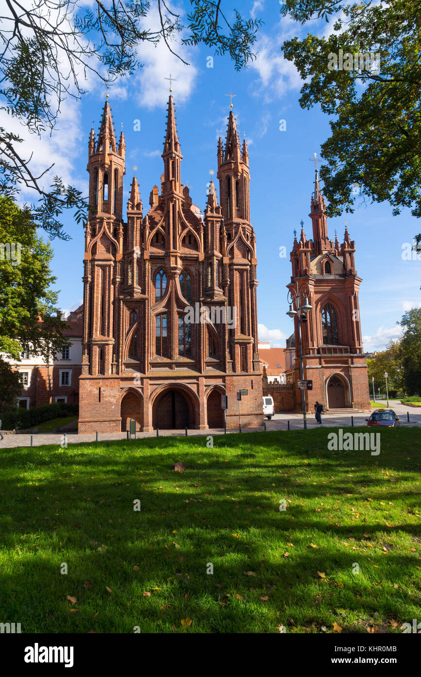 Vilnius st annes church hi-res stock photography and images - Alamy