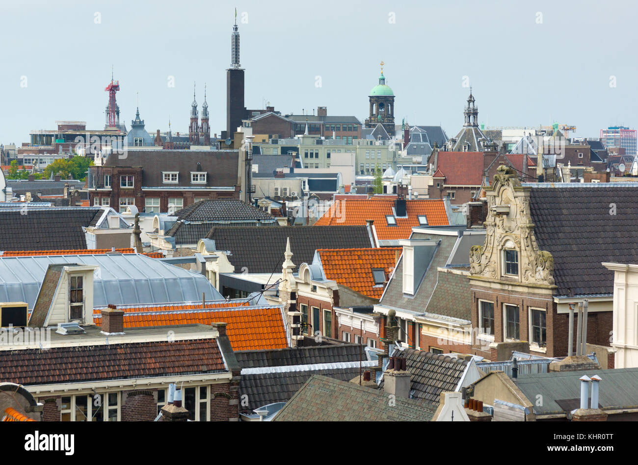 Amsterdam house roof hi-res stock photography and images - Alamy