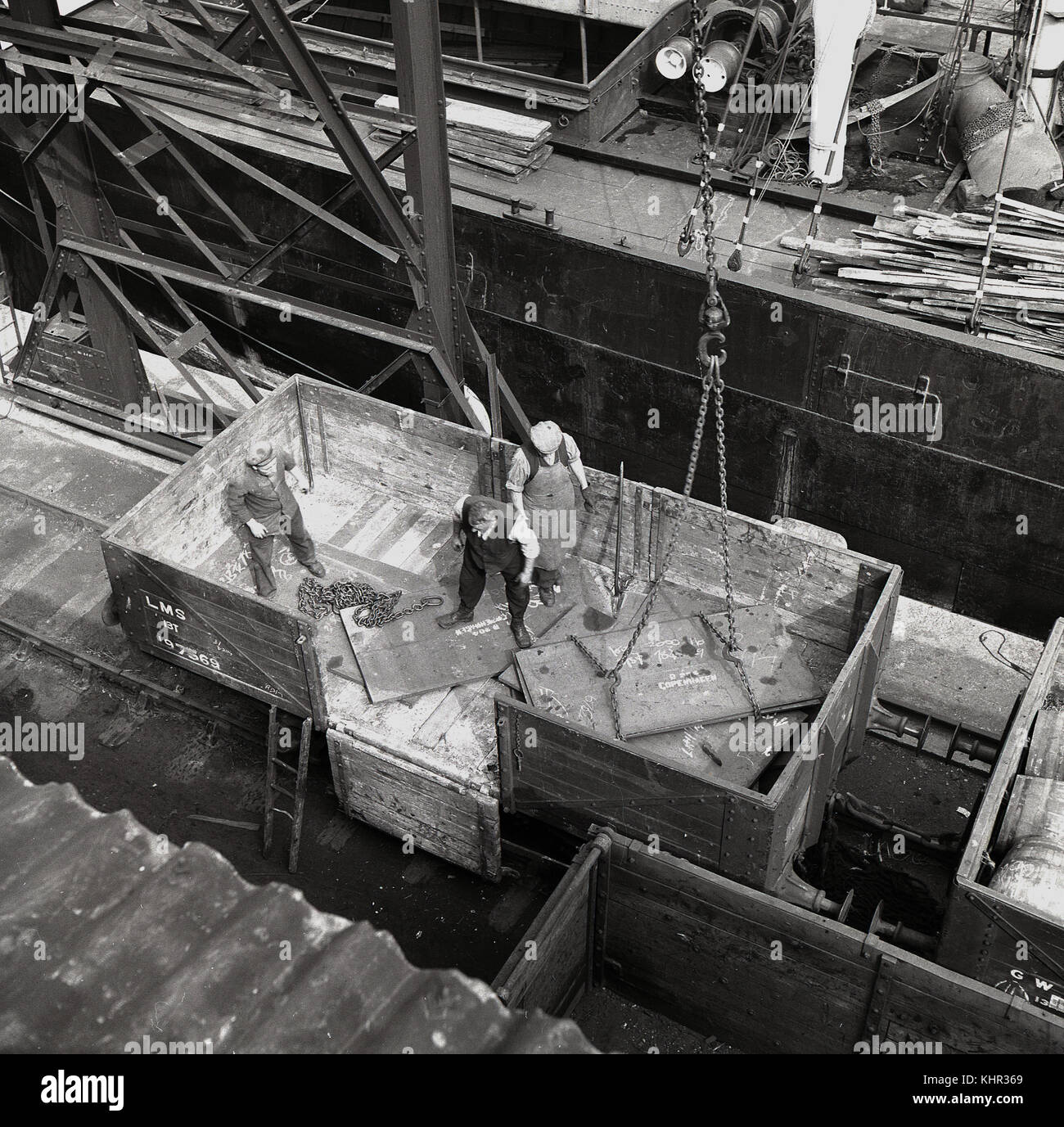 1950s cargo ship hi-res stock photography and images - Alamy
