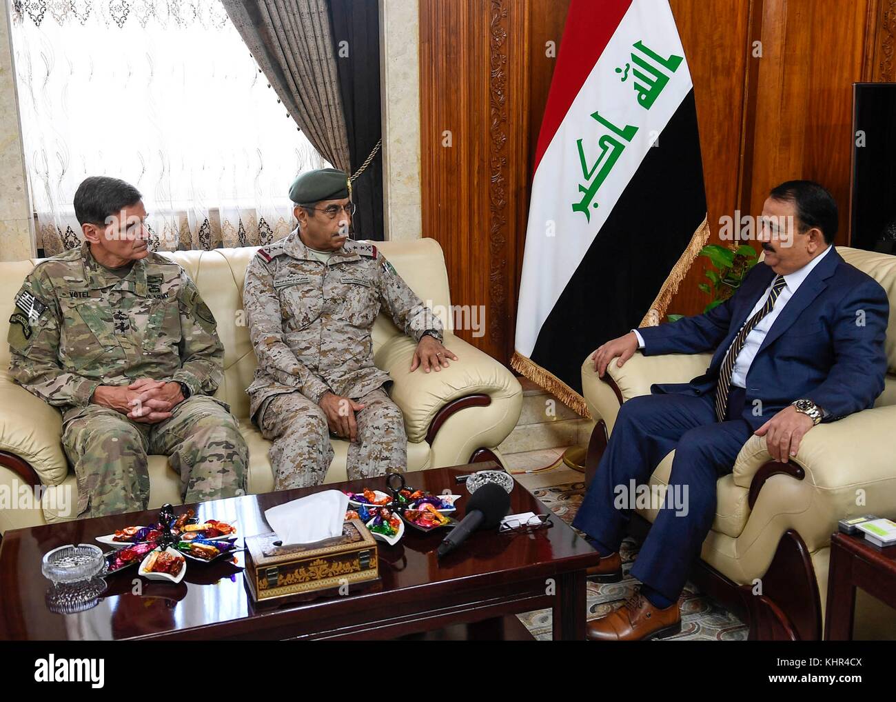 Saudi army hi-res stock photography and images - Alamy