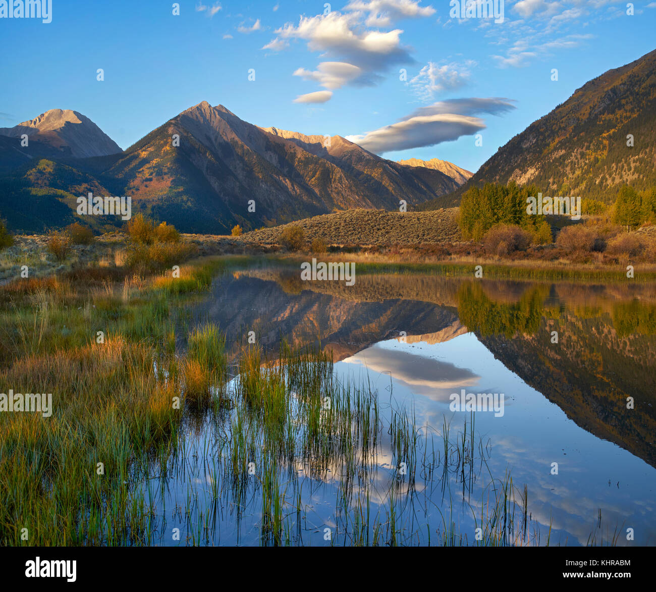 Twin Peaks, Twin Lakes, Colorado Stock Photo - Alamy