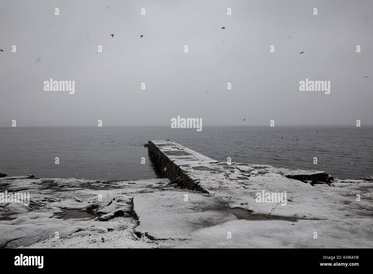 Flying picture hi-res stock photography and images - Alamy
