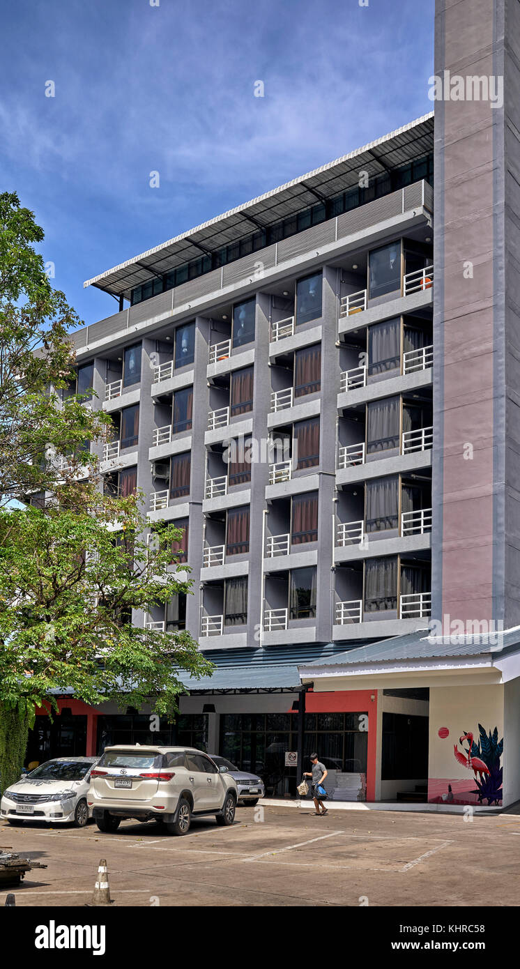 High rise condo thailand hi-res stock photography and images - Alamy