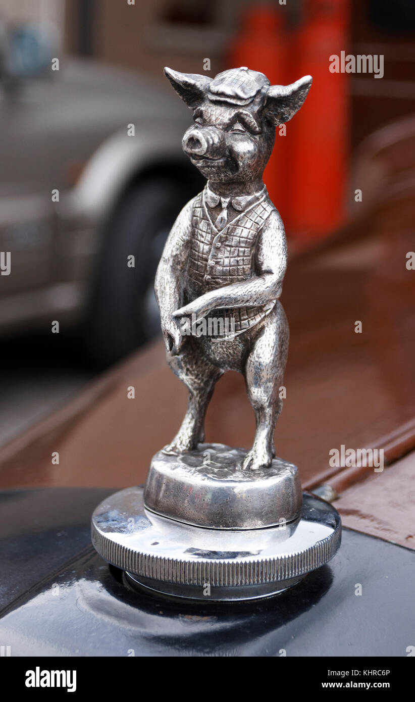 Bedford Bonnet Mascot Stock Photo - Alamy