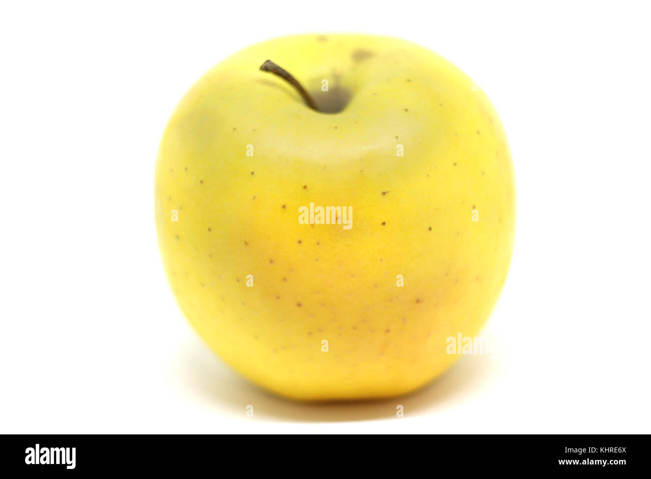 Fresh yellow apple isolated on white background Stock Photo - Alamy