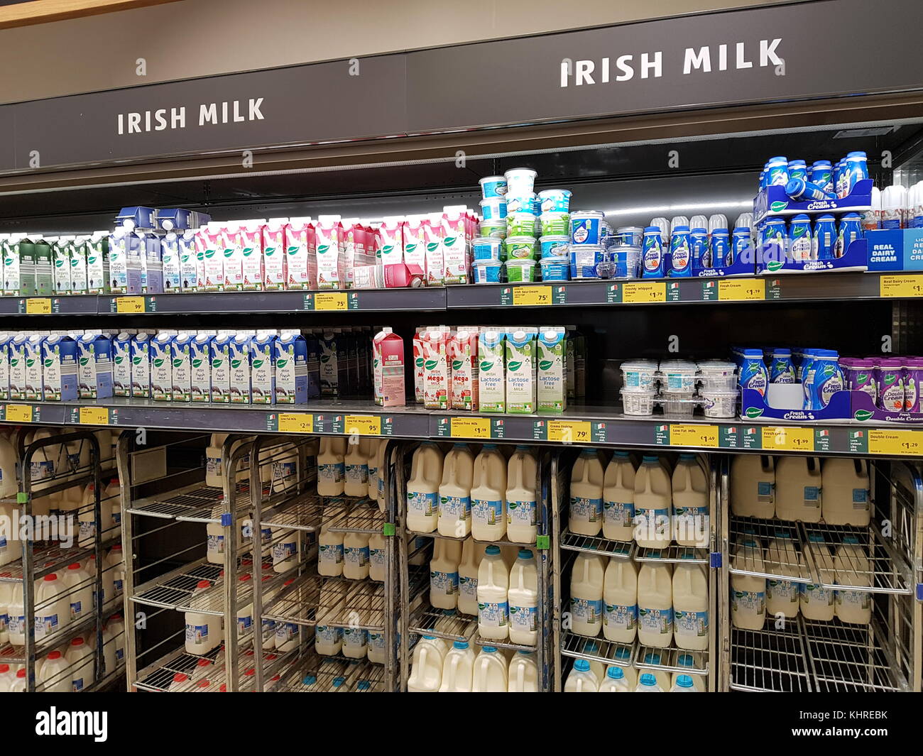 Ennis, Ireland - Nov 17th, 2017: Aldi Store in Ennis County Clare ...