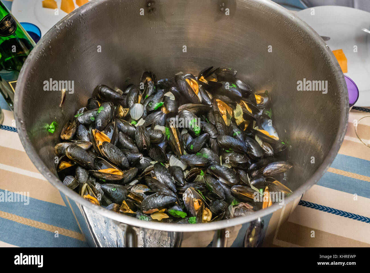 Steamed mussels in a jar cooked the french way, with white wine and ...