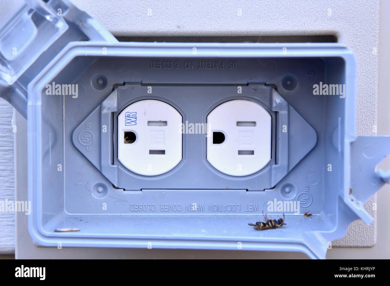 Outdoor wall plug hi-res stock photography and images - Alamy