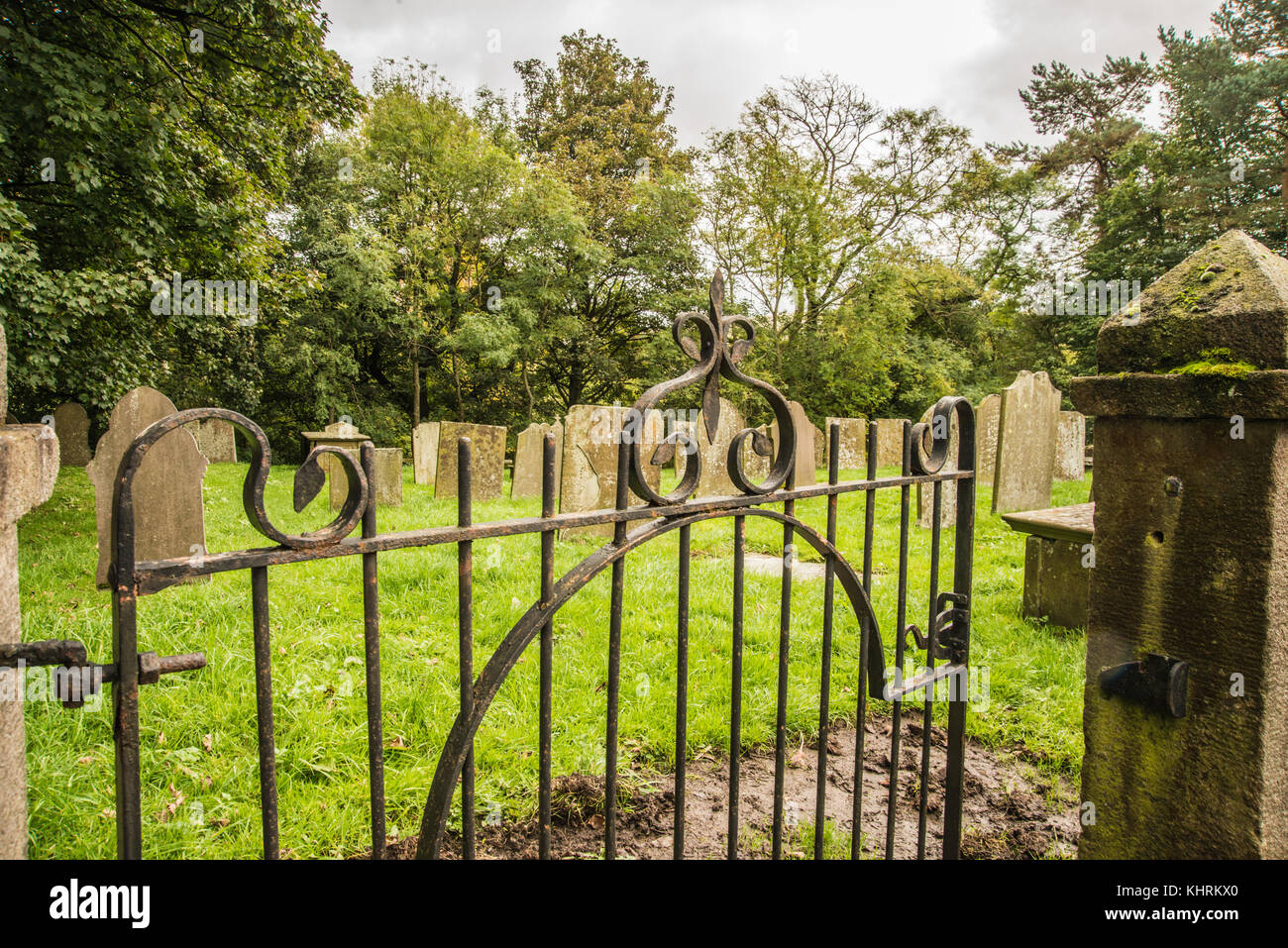 old grave yard Edale Derbyshire Ray Boswell Stock Photo - Alamy