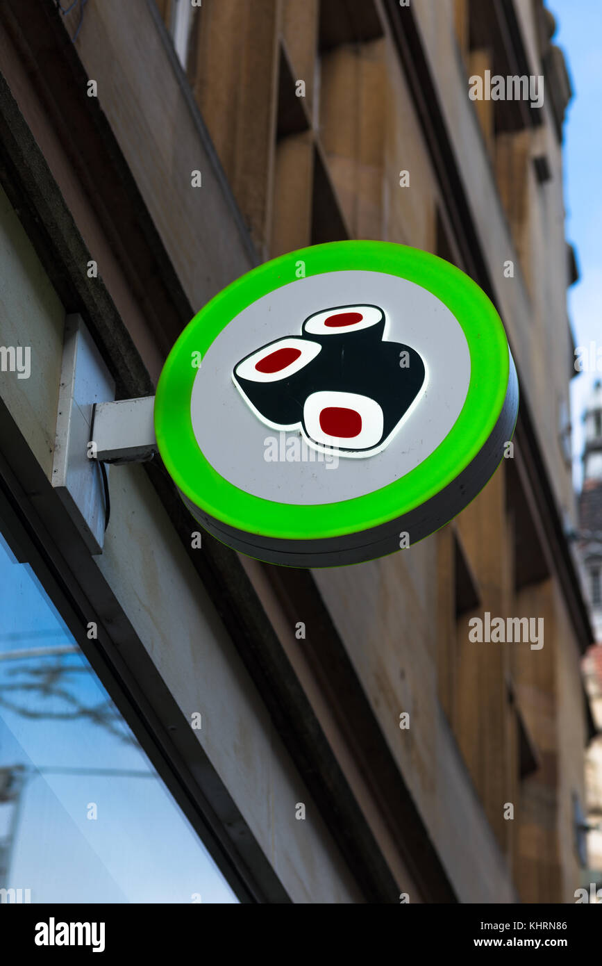 Bento sushi hi-res stock photography and images - Alamy