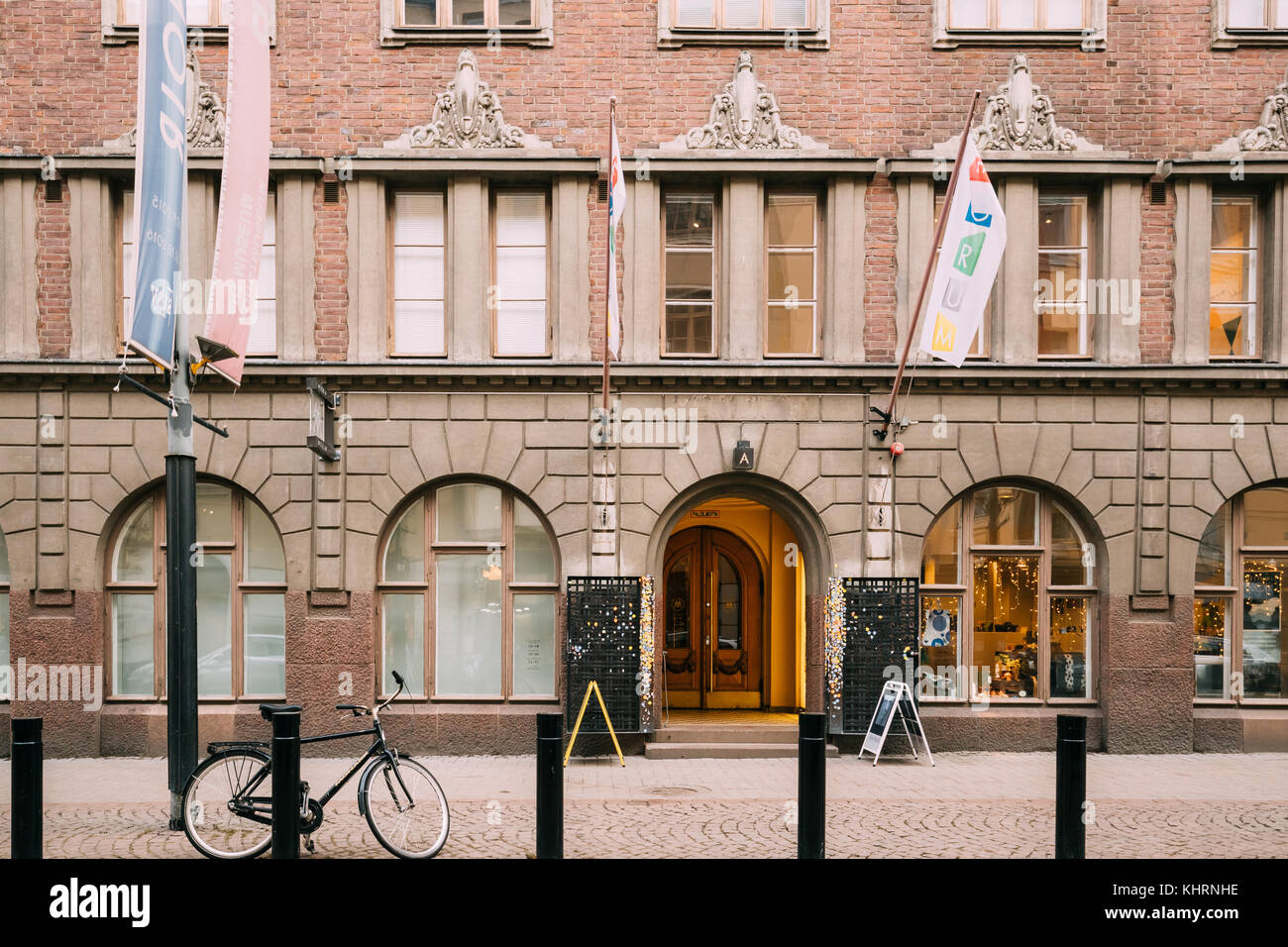 Amos anderson art museum hi-res stock photography and images - Alamy