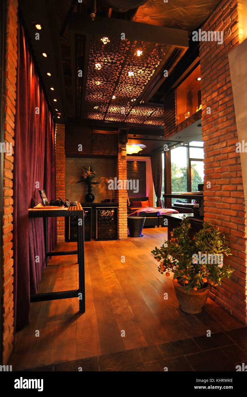 Loft bar decoration style Stock Photo - Alamy