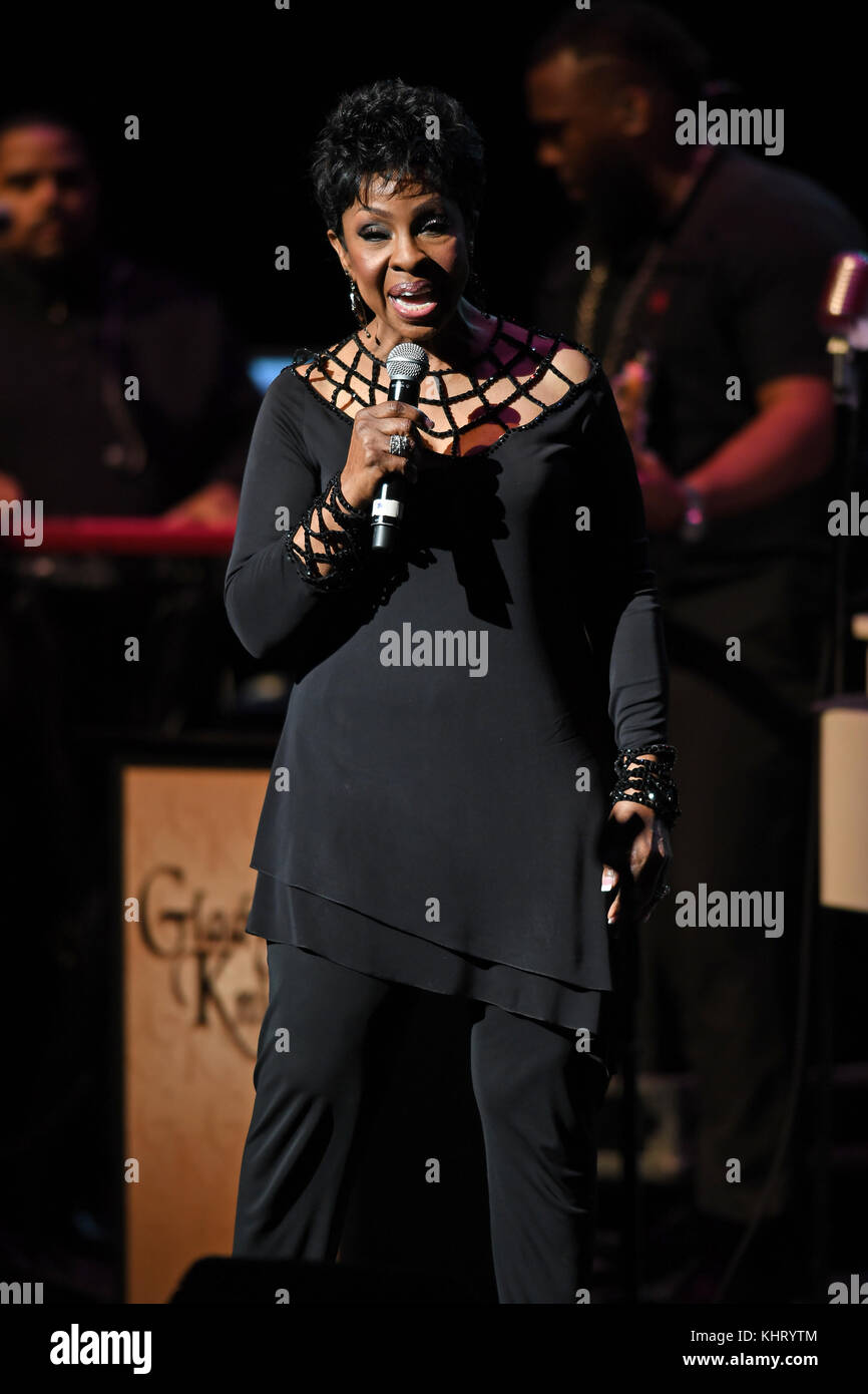 FORT LAUDERDALE, FL - JANUARY 27: Gladys Knight performs with The ...