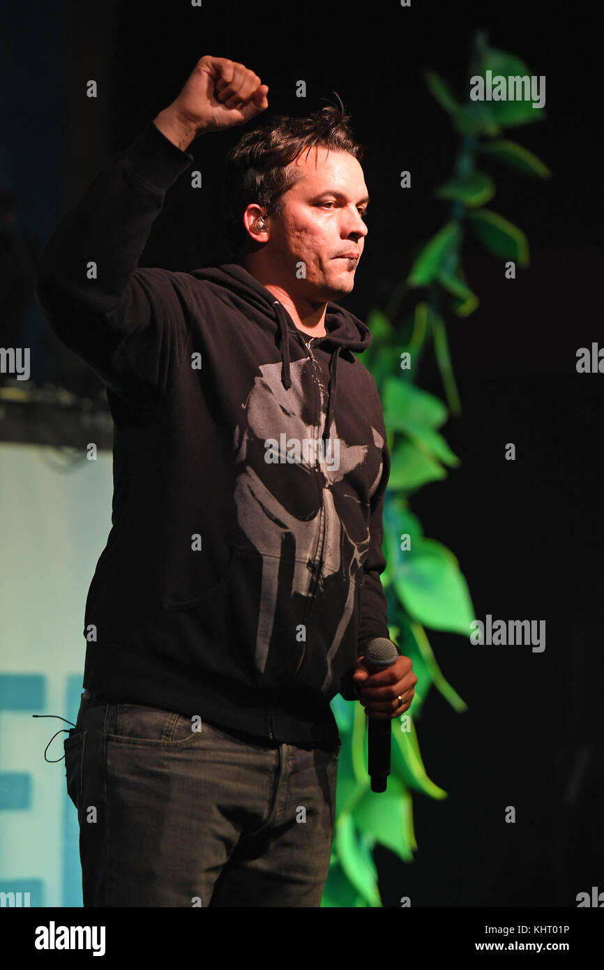 FORT LAUDERDALE, FL - JANUARY 27: Slug, Sean Daley of Atmosphere ...