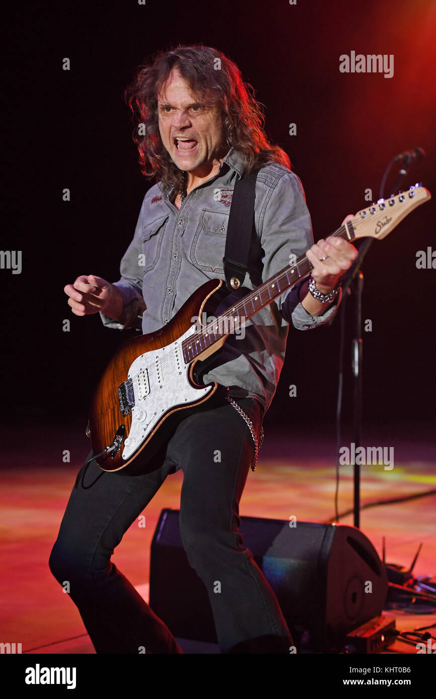 John Roth High Resolution Stock Photography and Images - Alamy