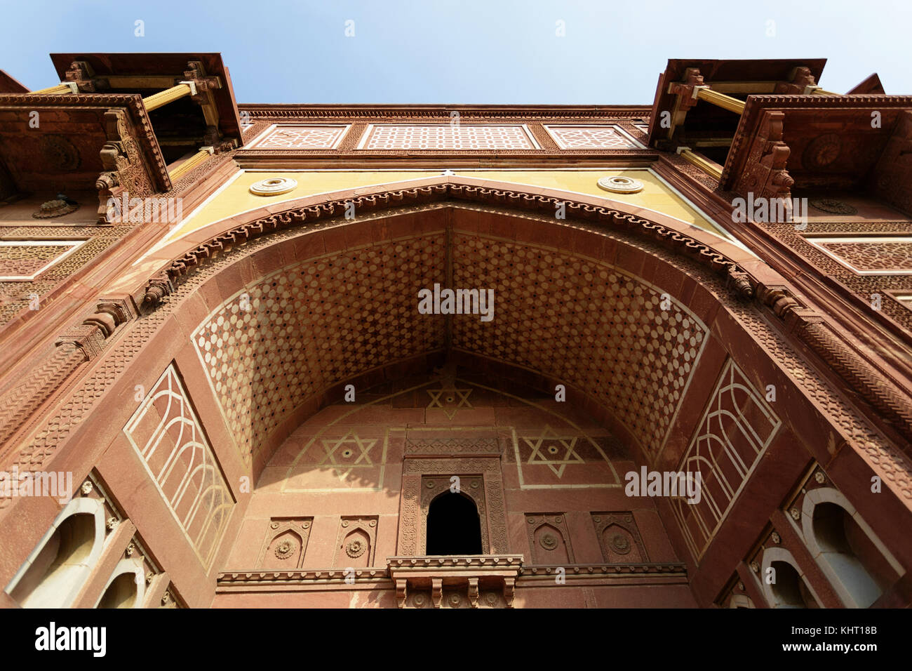 Beautifully decorated entrance in Red Fort, Agra, Uttar Pradesh, India ...
