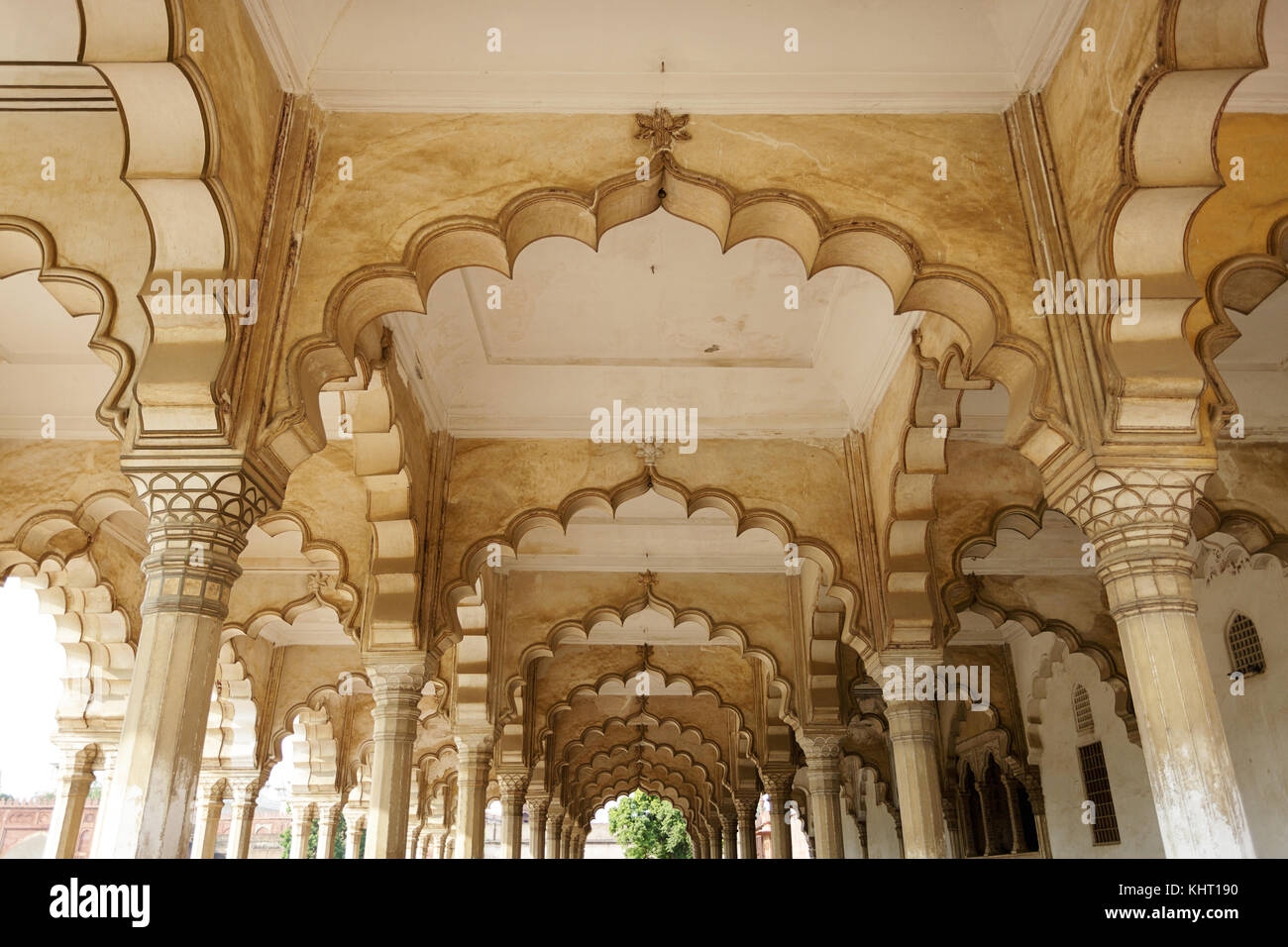 Agra fort india interior hi-res stock photography and images - Alamy
