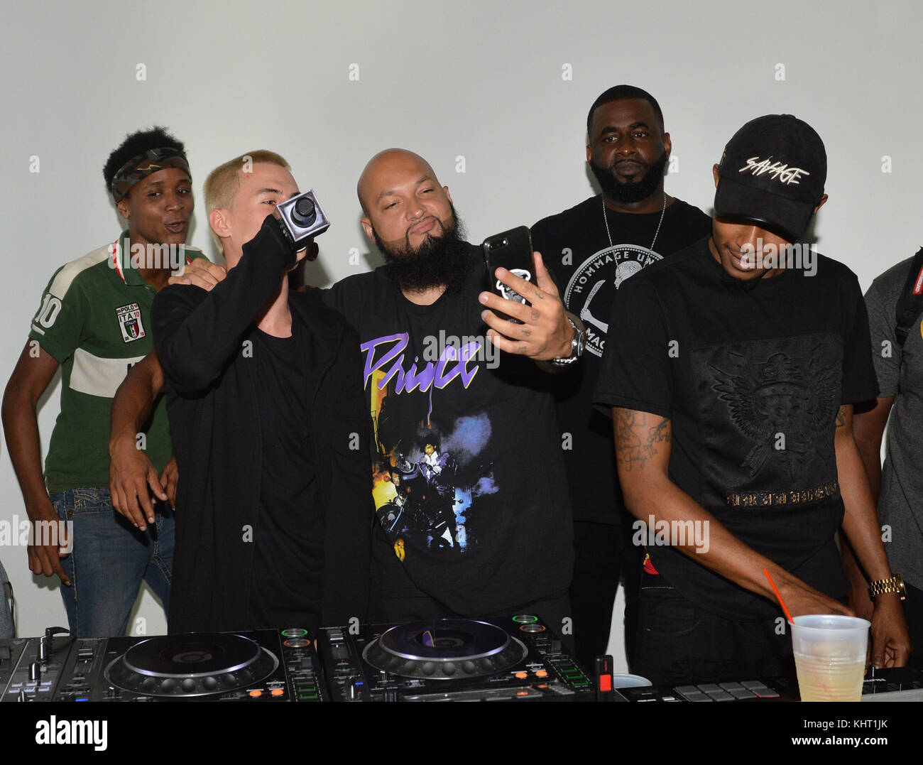 20 year old hip hop star eric leon hi-res stock photography and images ...