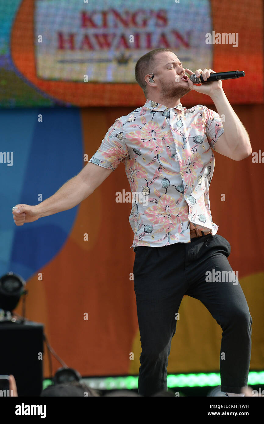 NEW YORK, NY - JULY 28: Lead singer Dan Reynolds and his band Imagine ...