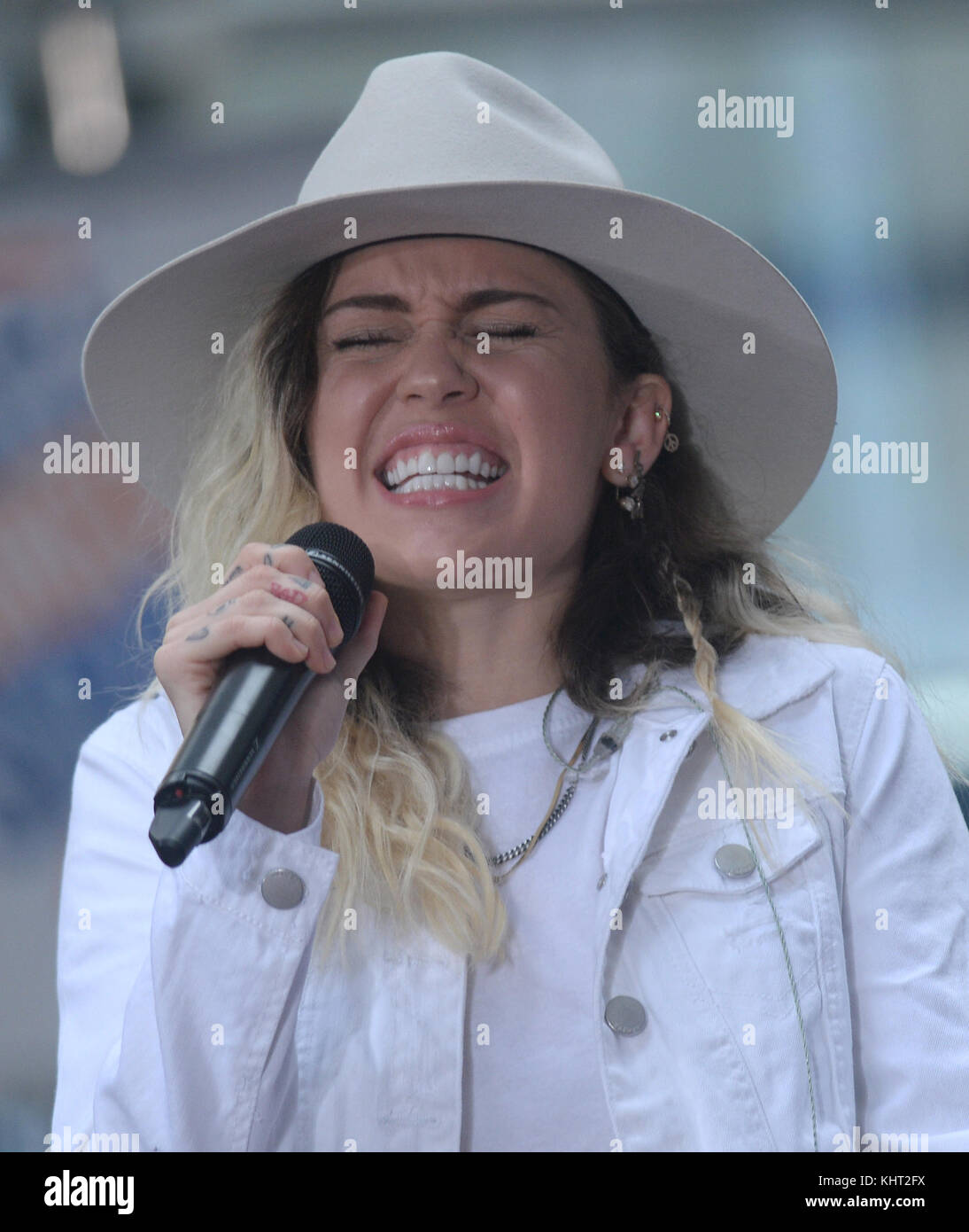 NEW YORK, NY - MAY 26: Singer-songwriter Miley Cyrus on stage during ...