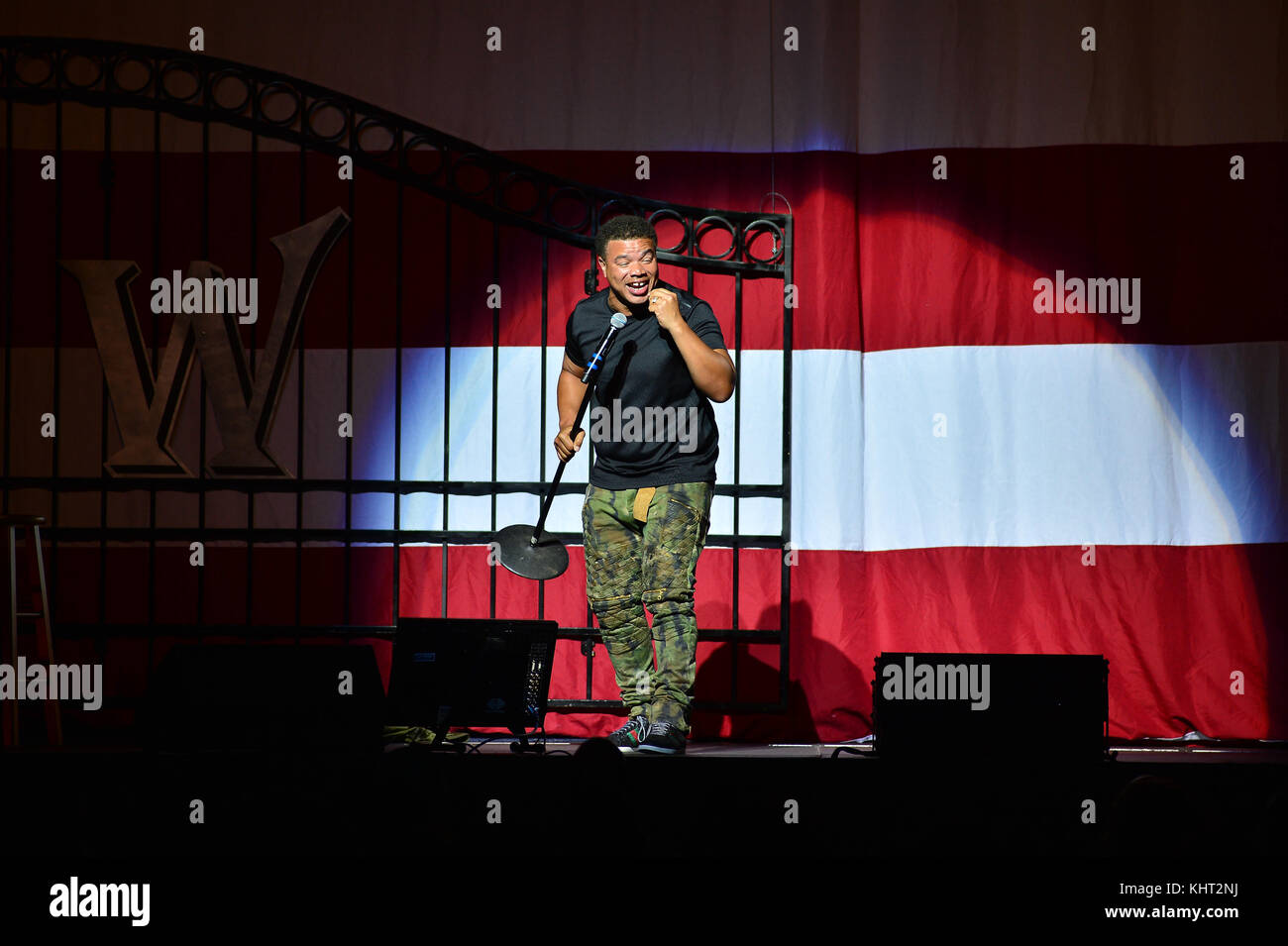 Mark curry hi-res stock photography and images - Alamy