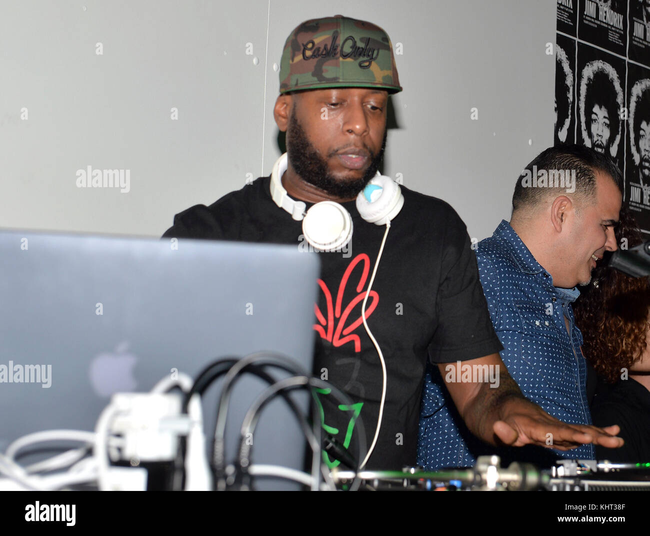 FORT LAUDERDALE, FL - FEBRUARY 19: (PLEASE Mention CASH Only Nightclub ...