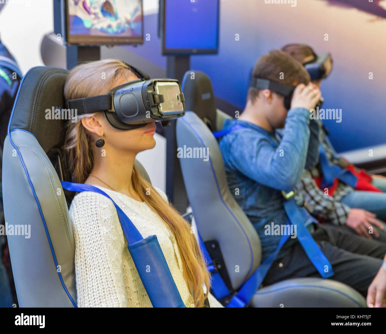 KIEV, UKRAINE - OCTOBER 07, 2017: Young people use Samsung virtual ...