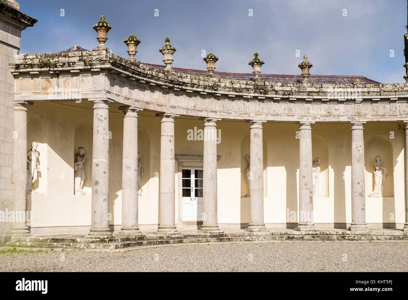 Palladian mansion hi-res stock photography and images - Alamy
