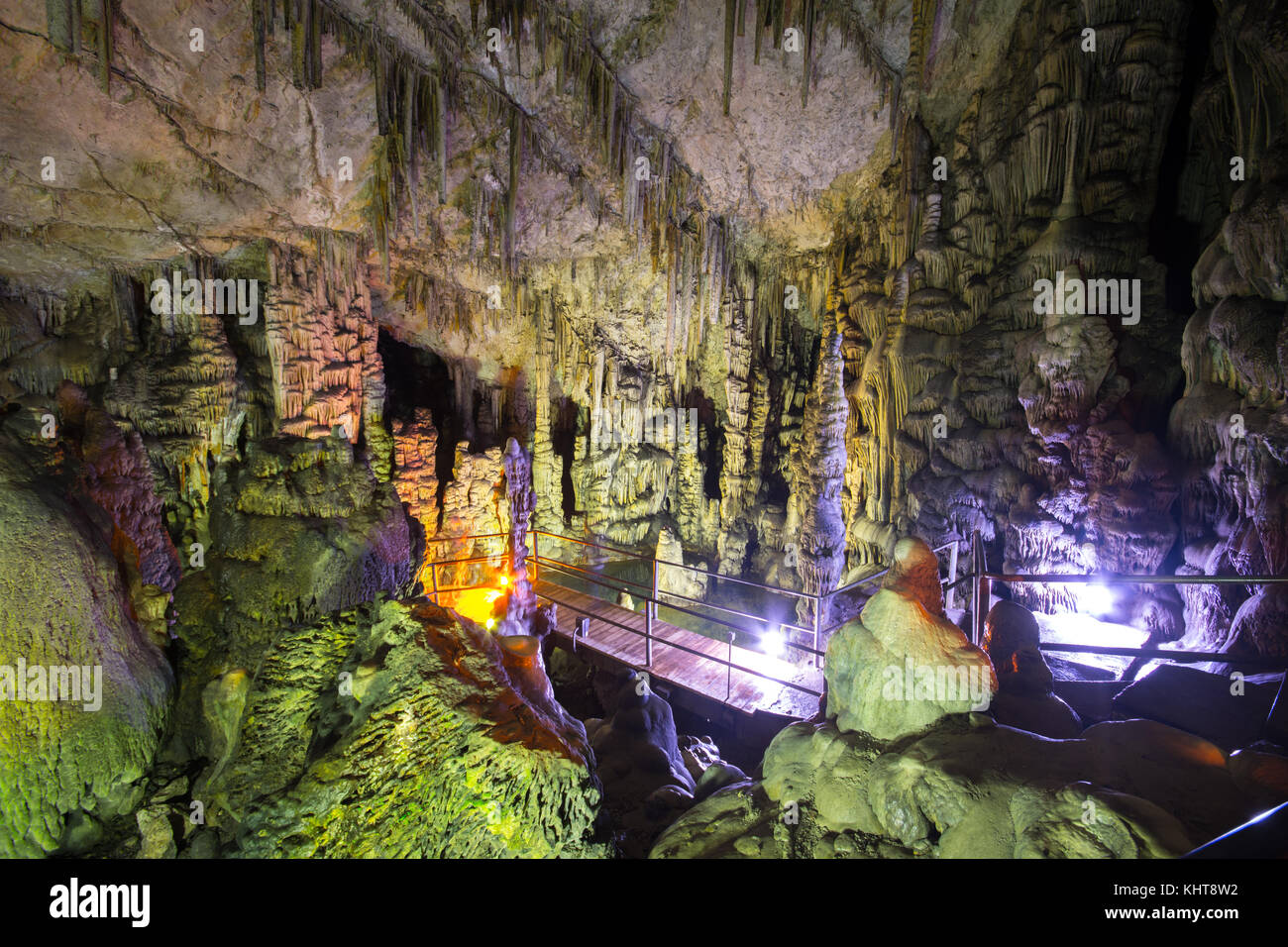 Dikteon Cave The Legendary Birthplace Of Zeus Ancient