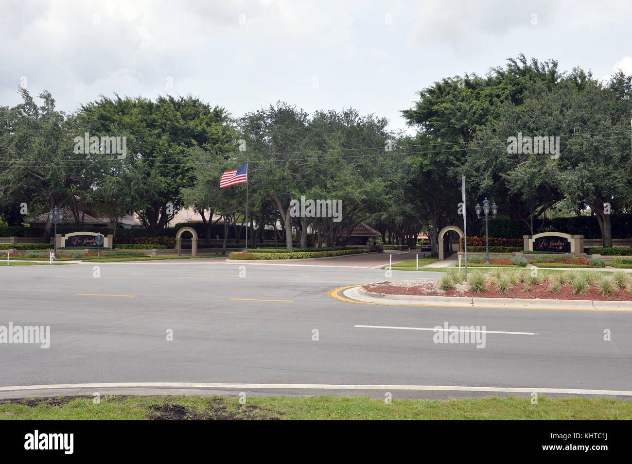 BOCA RATON, FL - MAY 24: Ariana Grande returns home to mom's house in ...