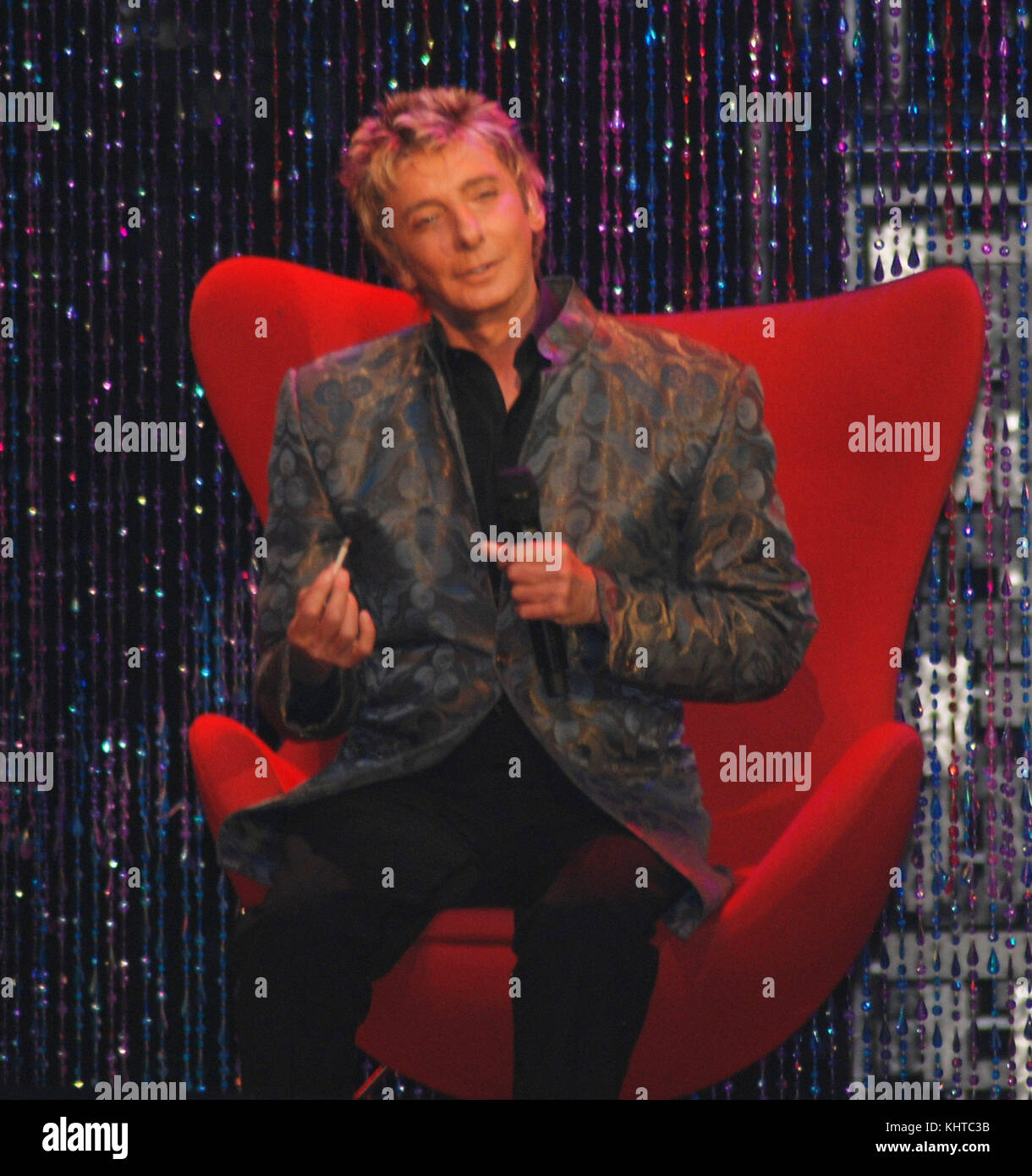 Barry Manilow High Resolution Stock Photography and Images - Alamy
