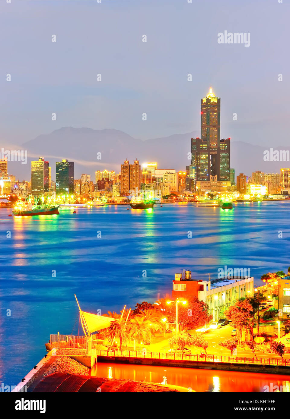 Kaohsiung wharf hi-res stock photography and images - Alamy