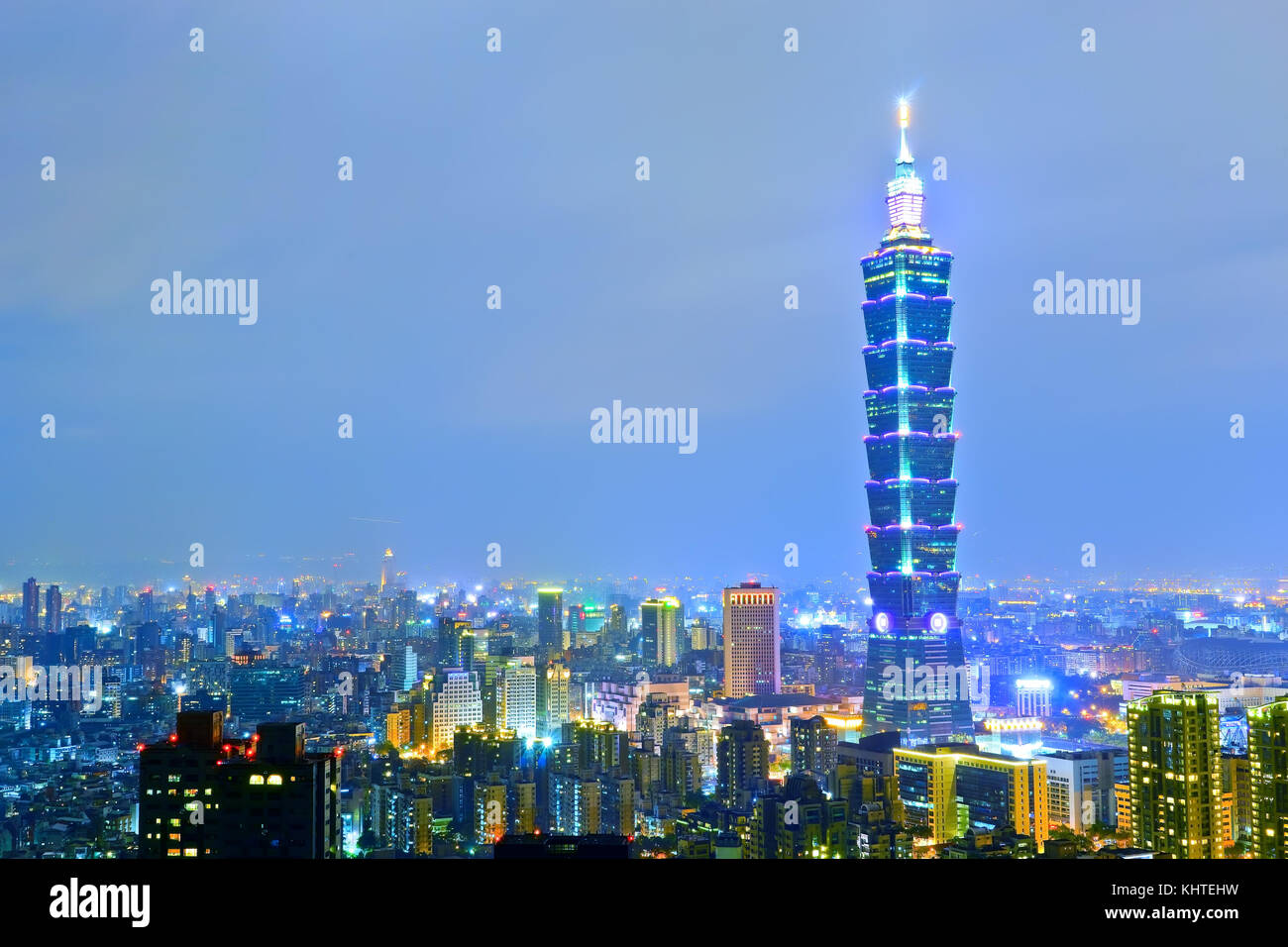 View of the skyline at night in Taipei, Taiwan Stock Photo - Alamy